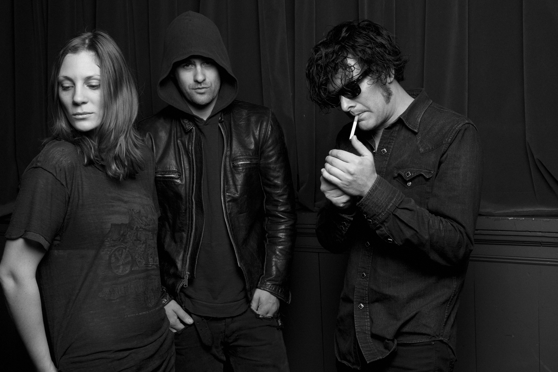 [ENTREVISTA] BLACK REBEL MOTORCYCLE CLUB: BANDA DE HERMANOS