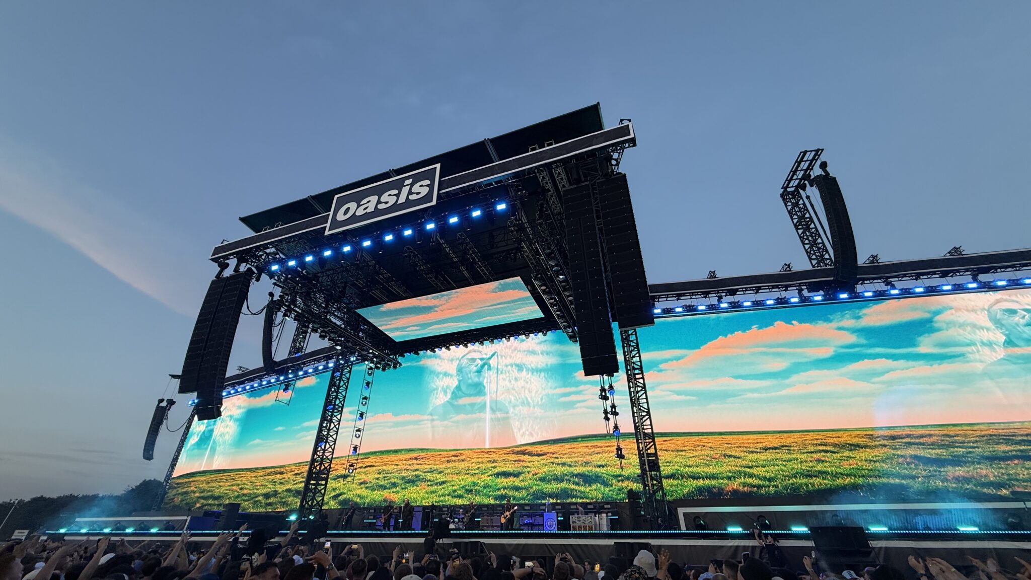 Los 5 mejores momentos del regreso de Oasis a Manchester